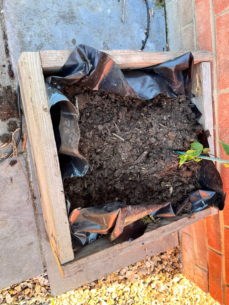Scaffolding board planter – Cool Upcycled