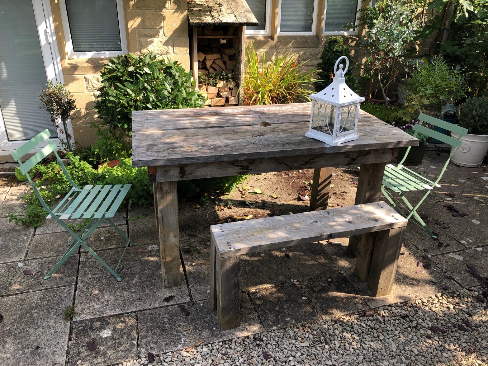 Scaffolding plank garden table – Cool Upcycled